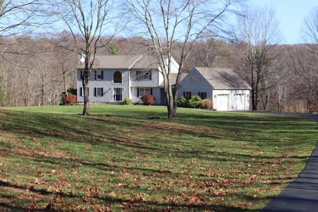 PLEASANT VALLEY COLONIAL – Barns & Farms Realty, LLC