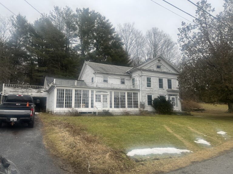 1840 COLONIAL – Barns & Farms Realty, LLC